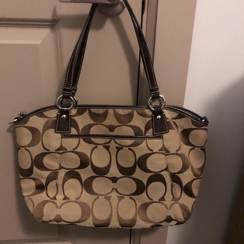 Coach Purse - Like New - Gem